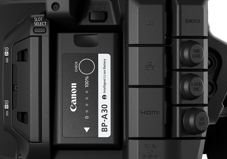 Máy quay Canon XF605